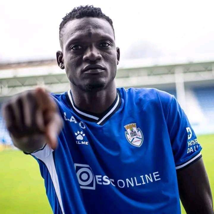 Remo Stars' Isah Ali Signs For Portuguese Club, Feirense - Sportsgister